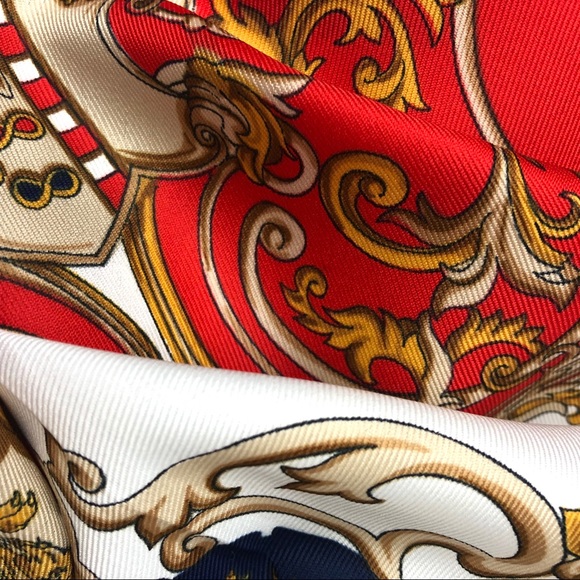 PATRICIA PARIS | Accessories | Vtg Patricia Paris Regal Sheild Crest ...